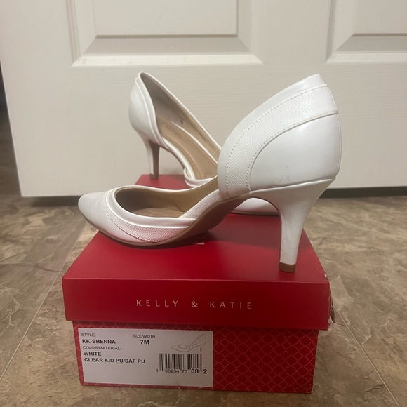 Kelly & Katie | Shoes | Katie And Kelly Sheba White Pump | Poshmark